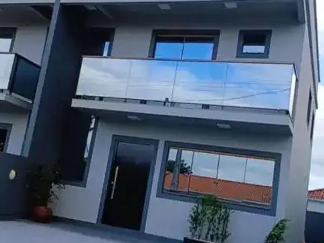 Casa / Sobrado para Venda em Palhoça/SC Enseada de Brito 3 Quartos