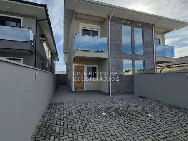 Casa / Sobrado para Venda em Palhoça/SC Enseada de Brito 3 Quartos