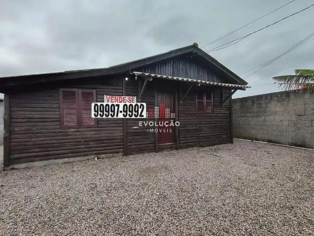 Casa / Sobrado para Venda em Palhoça/SC Enseada de Brito 3 Quartos