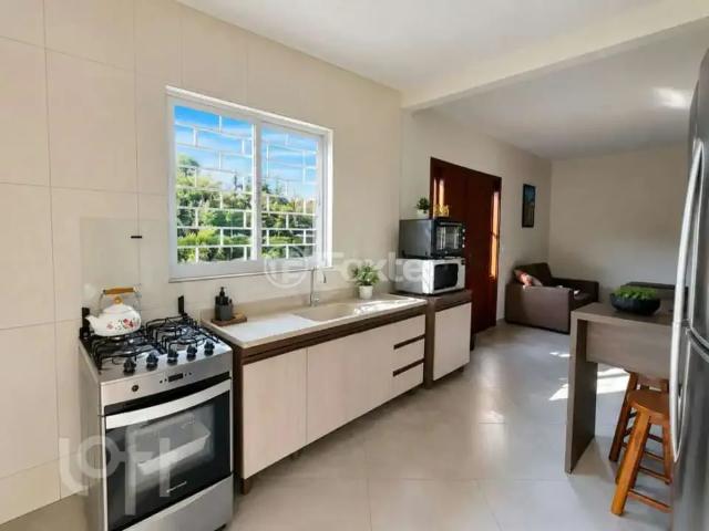 Casa / Sobrado para Venda em Palhoça/SC Enseada de Brito 3 Quartos