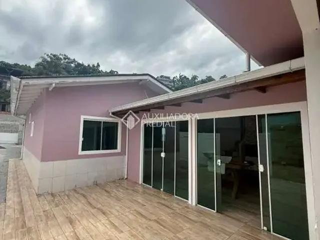 Casa / Sobrado para Venda em Palhoça/SC Enseada do Brito Ens Brito 3 Quartos