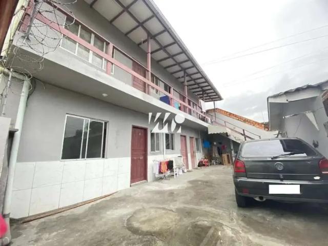 Casa / Sobrado para Venda em Palhoça/SC Jardim Eldorado 4 Quartos