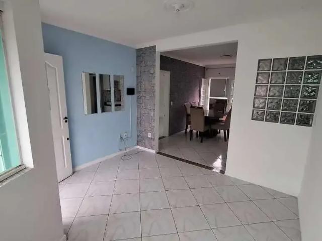 Casa / Sobrado para Venda em Palhoça/SC Madri 3 Quartos
