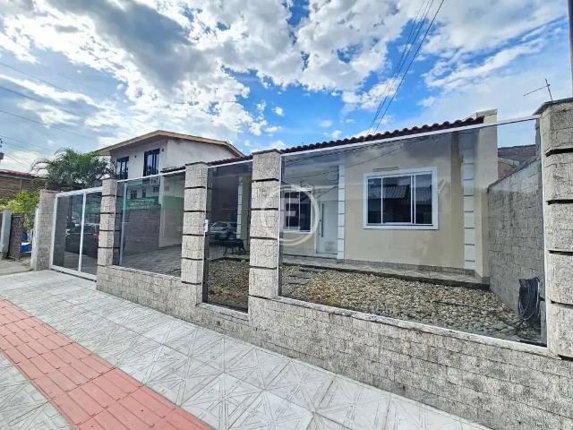 Casa / Sobrado para Venda em Palhoça/SC Madri 2 Quartos