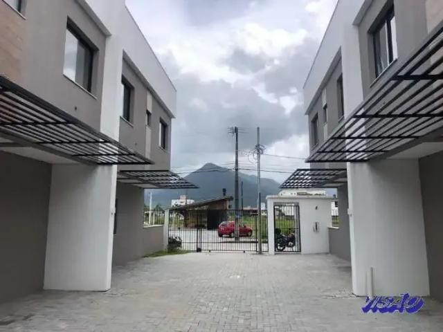 Casa / Sobrado para Venda em Palhoça/SC Nova Palhoça 3 Quartos