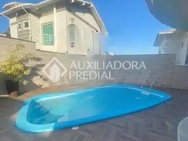 Casa / Sobrado para Venda em Palhoça/SC Nova Palhoça 3 Quartos