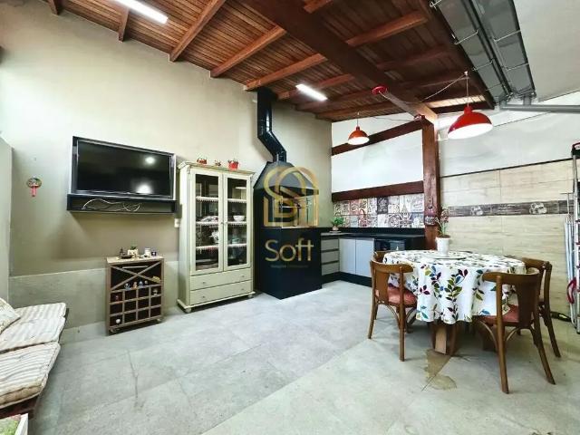 Casa / Sobrado para Venda em Palhoça/SC São Sebastião 2 Quartos