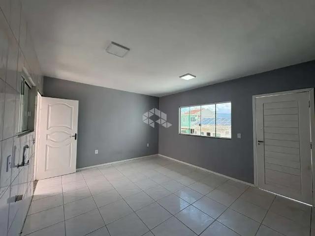 Casa / Sobrado para Venda em Palhoça/SC São Sebastião 2 Quartos