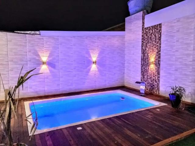Casa / Sobrado para Venda em Palhoça/SC São Sebastião 2 Quartos