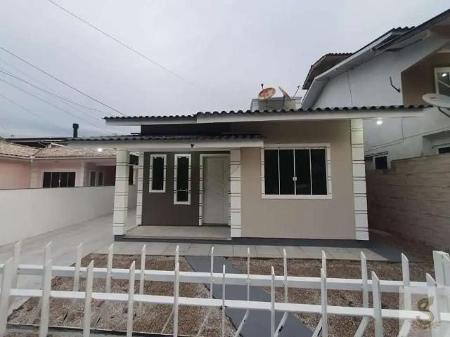 Casa / Sobrado para Venda em Palhoça/SC São Sebastião 3 Quartos