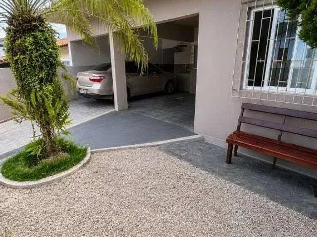 Casa / Sobrado para Venda em Palhoça/SC São Sebastião 3 Quartos