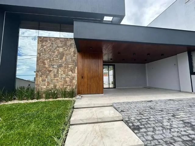 Casa / Sobrado para Venda em Palhoça/SC São Sebastião 3 Quartos