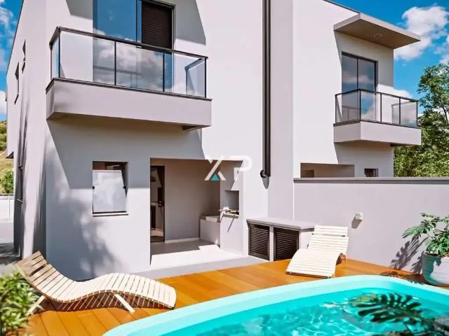 Casa / Sobrado para Venda em Palhoça/SC São Sebastião 3 Quartos
