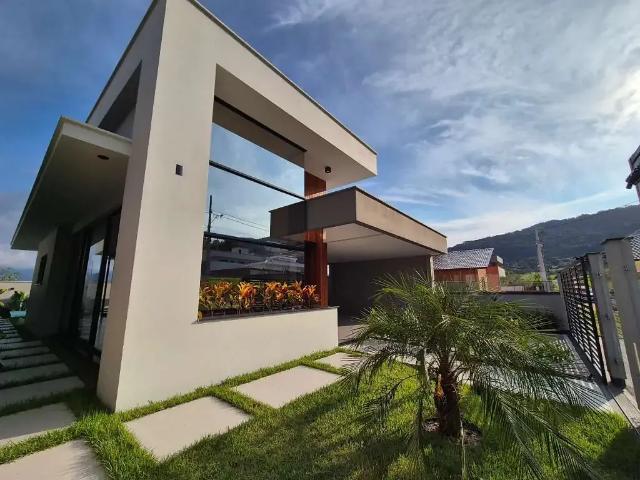 Casa / Sobrado para Venda em Palhoça/SC São Sebastião 3 Quartos