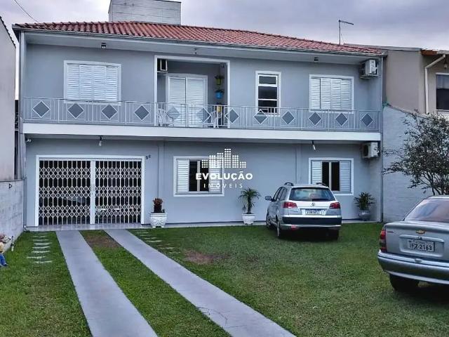 Casa / Sobrado para Venda em Palhoça/SC Ponte do Imaruim 4 Quartos