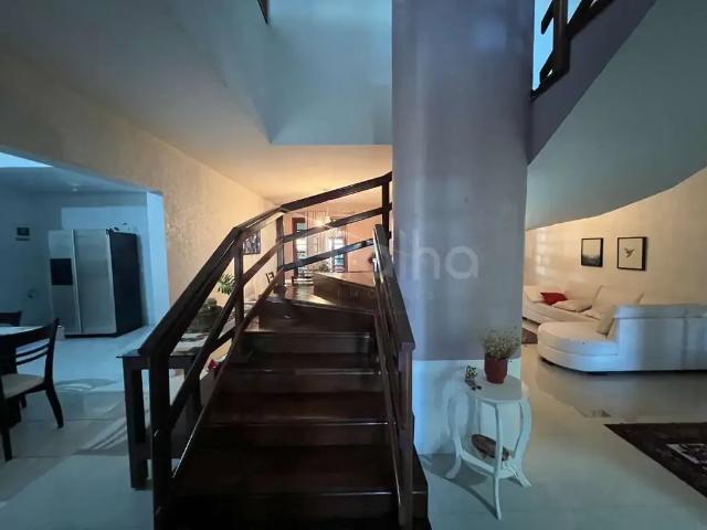 Casa / Sobrado para Venda em Palhoça/SC Ponte do Imaruim 6 Quartos