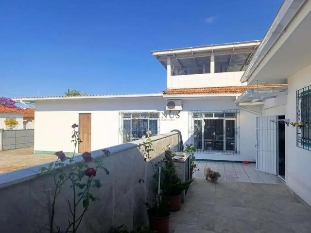 Casa / Sobrado para Venda em Palhoça/SC Ponte do Imaruim 2 Quartos