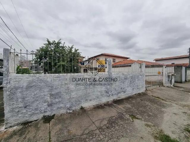 Casa / Sobrado para Venda em Palhoça/SC Ponte do Imaruim 3 Quartos