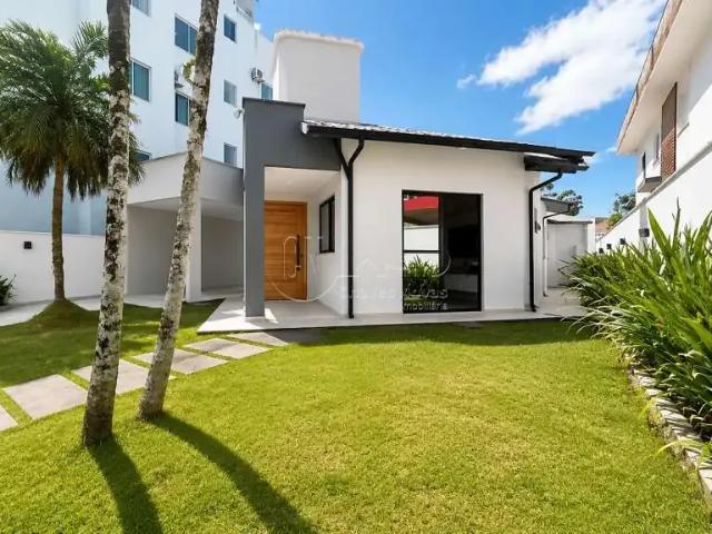 Casa / Sobrado para Venda em Palhoça/SC Pagani 2 Quartos