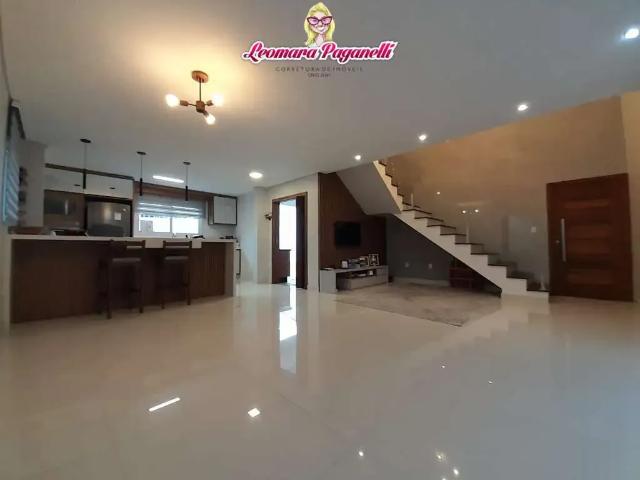 Casa / Sobrado para Venda em Palhoça/SC Pagani 3 Quartos