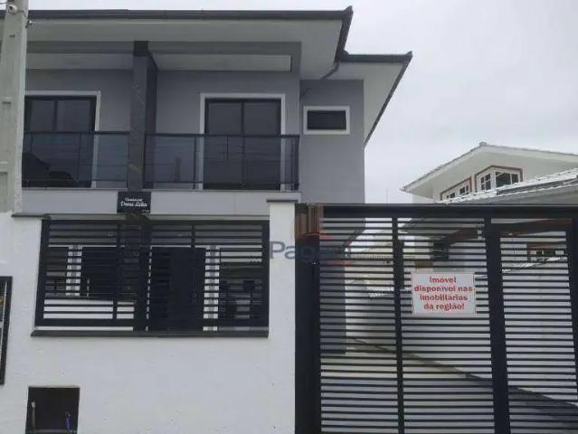 Casa / Sobrado para Venda em Palhoça/SC Pagani 3 Quartos