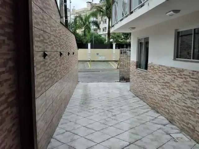 Casa / Sobrado para Venda em Palhoça/SC Passa Vinte 3 Quartos
