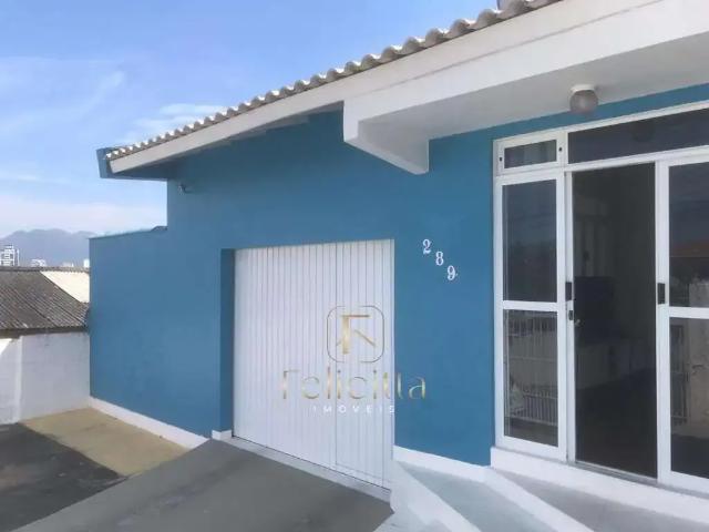 Casa / Sobrado para Venda em Palhoça/SC Passa Vinte 3 Quartos