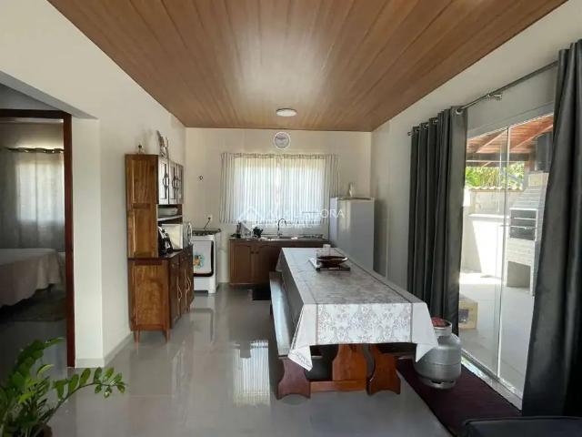 Casa / Sobrado para Venda em Palhoça/SC Passagem de Maciambú Ens Brito 2 Quartos