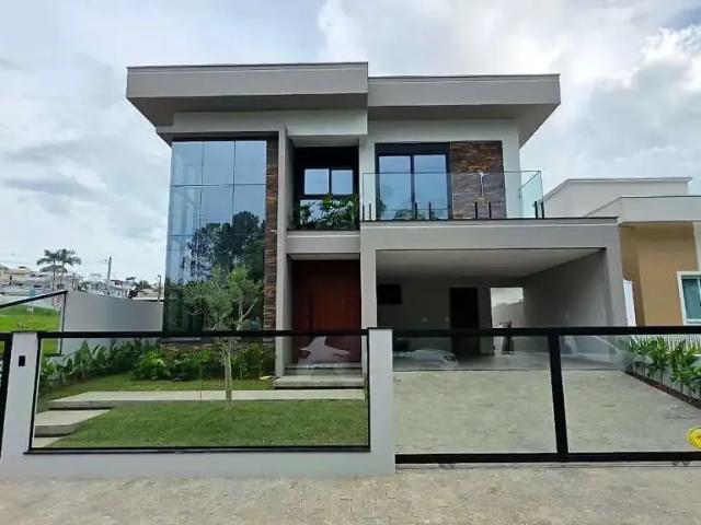 Casa / Sobrado para Venda em Palhoça/SC Pedra Branca 3 Quartos