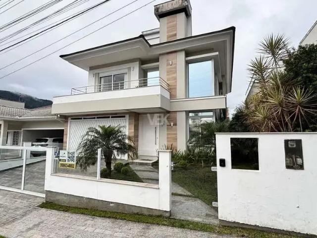 Casa / Sobrado para Venda em Palhoça/SC Pedra Branca 3 Quartos