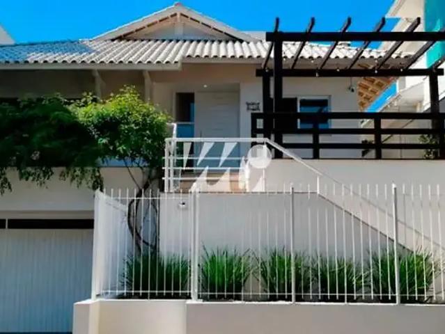 Casa / Sobrado para Venda em Palhoça/SC Pedra Branca 3 Quartos