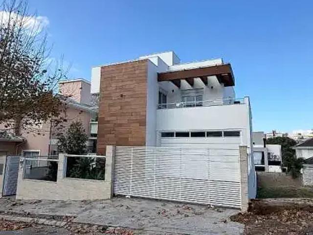 Casa / Sobrado para Venda em Palhoça/SC Pedra Branca 3 Quartos