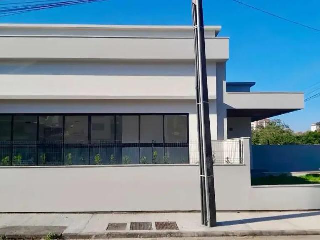 Casa / Sobrado para Venda em Palhoça/SC Pedra Branca 3 Quartos