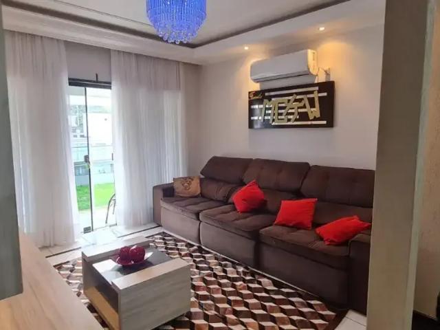 Casa / Sobrado para Venda em Palhoça/SC Pedra Branca 4 Quartos