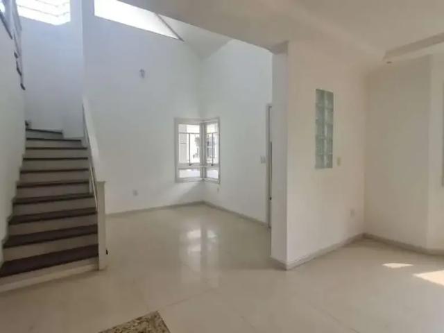 Casa / Sobrado para Venda em Palhoça/SC Pedra Branca 4 Quartos