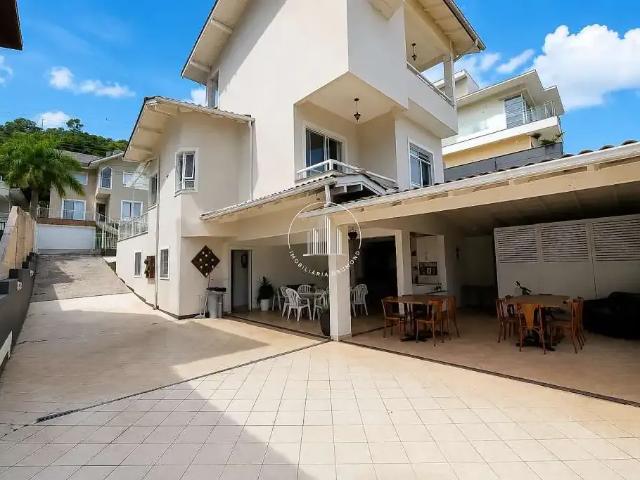 Casa / Sobrado para Venda em Palhoça/SC Pedra Branca 4 Quartos