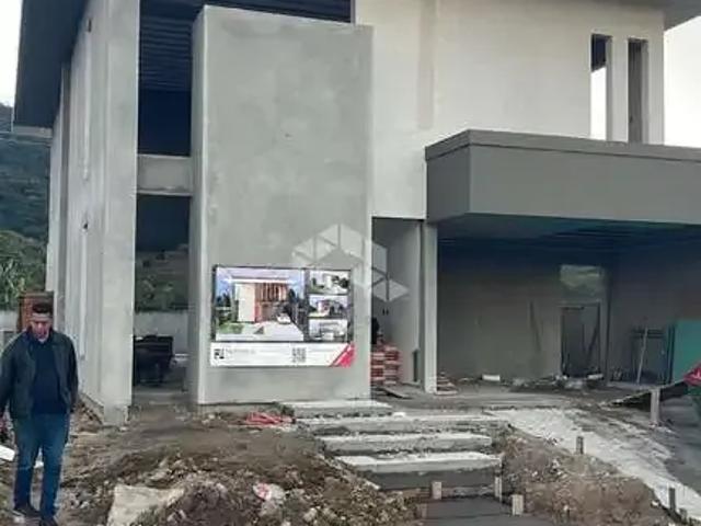Casa / Sobrado para Venda em Palhoça/SC Pedra Branca 4 Quartos