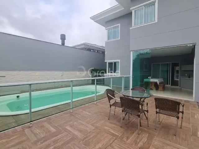 Casa / Sobrado para Venda em Palhoça/SC Pedra Branca 4 Quartos