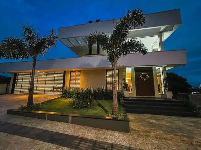 Casa / Sobrado para Venda em Palhoça/SC Pedra Branca