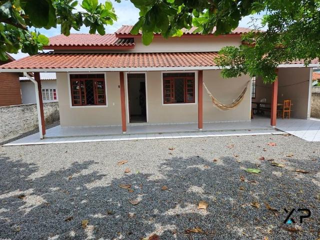 Casa / Sobrado para Venda em Palhoça/SC Pinheira 3 Quartos