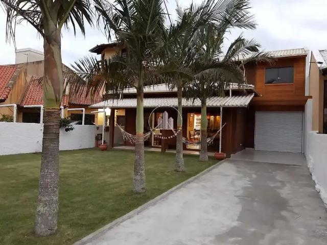 Casa / Sobrado para Venda em Palhoça/SC Pinheira 3 Quartos