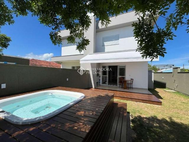 Casa / Sobrado para Venda em Palhoça/SC Pinheira 3 Quartos