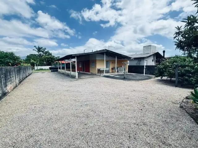 Casa / Sobrado para Venda em Palhoça/SC Pinheira 2 Quartos