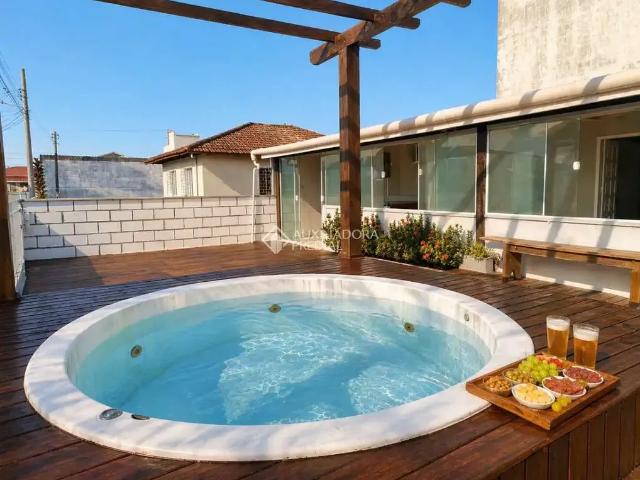 Casa / Sobrado para Venda em Palhoça/SC Pinheira 2 Quartos
