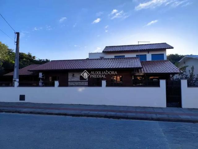 Casa / Sobrado para Venda em Palhoça/SC Pinheira 7 Quartos