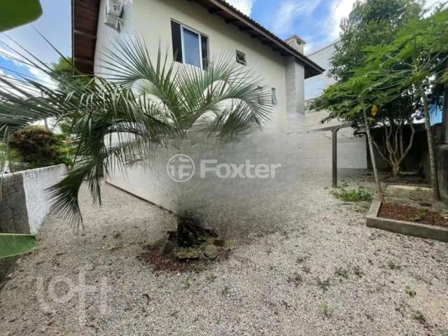 Casa / Sobrado para Venda em Palhoça/SC Pinheira 4 Quartos