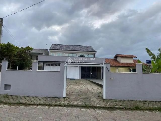 Casa / Sobrado para Venda em Palhoça/SC Pinheira 4 Quartos