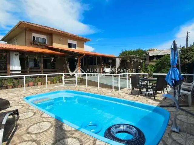 Casa / Sobrado para Venda em Palhoça/SC Pinheira 4 Quartos