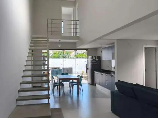 Casa / Sobrado para Venda em Palhoça/SC Praia do Meio 3 Quartos