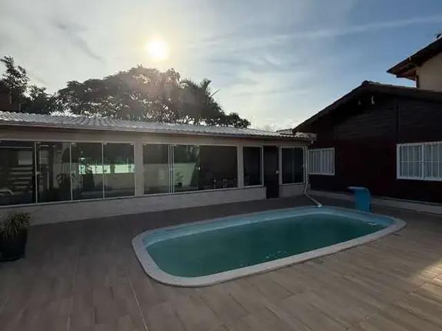 Casa / Sobrado para Venda em Palhoça/SC Praia do Sonho 3 Quartos